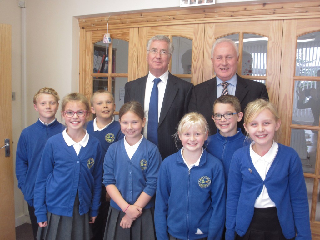 Michael Fallon with Hextable Primary School school council – Rt Hon Sir ...